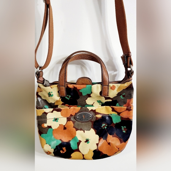 Fossil | Bags | Fossil Keyper Floral Coated Canvas Crossbody | Poshmark